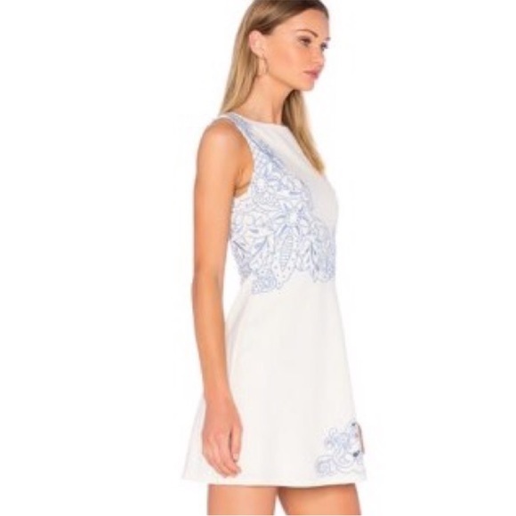 Alice + Olivia | Dresses | Alice And Olivia Malin Embroidered Dress 4 ...